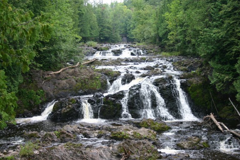 15 Beautiful Waterfalls In Wisconsin - Midwest Explored