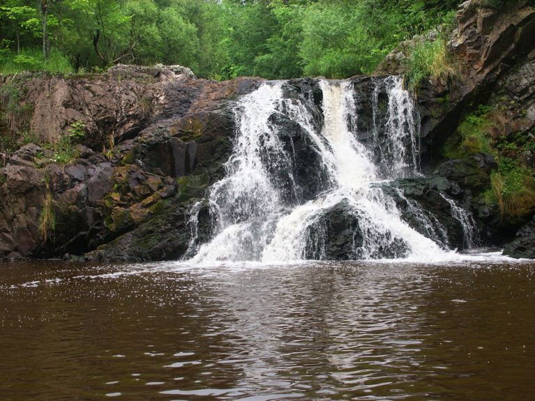 15 Beautiful Waterfalls In Wisconsin - Midwest Explored
