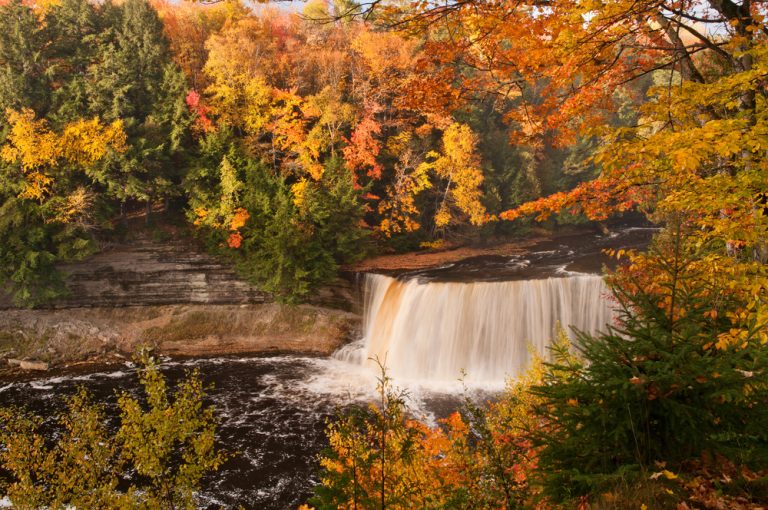 12 Best Places To Experience Fall In Michigan - Midwest Explored