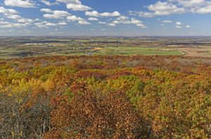 15 Best Places To See Fall In Wisconsin - Midwest Explored