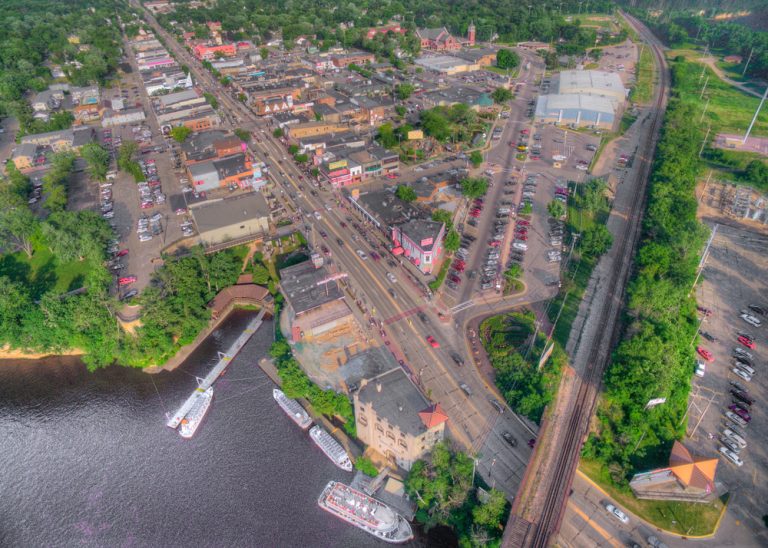 20 Cool Things To Do In Wisconsin Dells - Midwest Explored