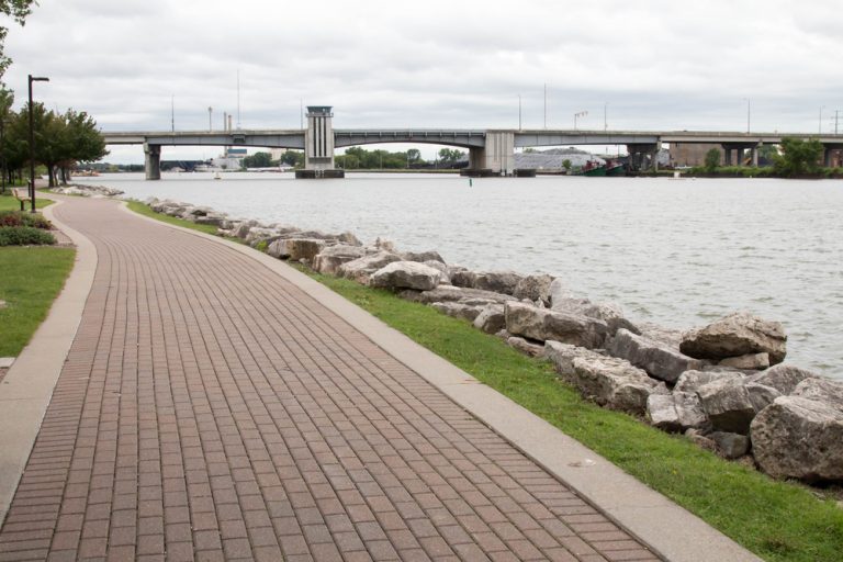 15 Best Things to do in Green Bay WI You Shouldn't Miss - Midwest Explored