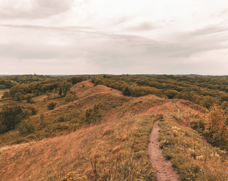 15 Scenic Trails for Hiking in Iowa - Midwest Explored