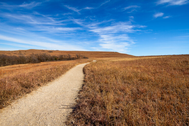 15 Scenic Trails for Hiking in Kansas - Midwest Explored