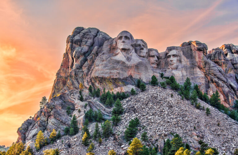 15 Things To Do In Mount Rushmore And Nearby Midwest Explored