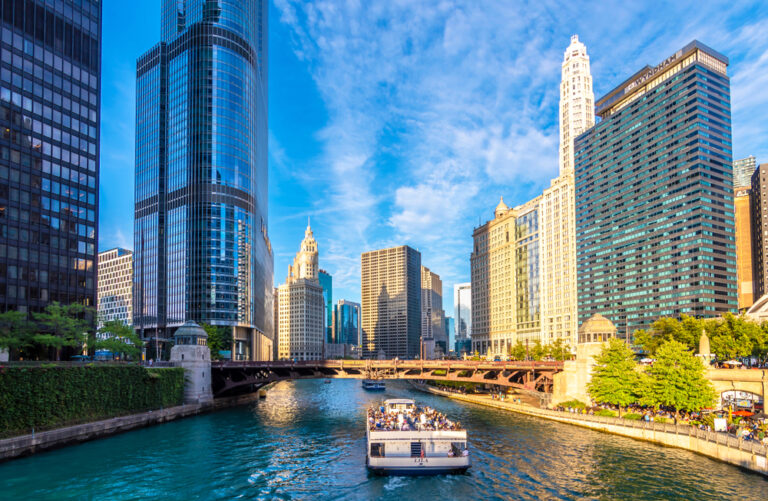 Boat Tours in Chicago: Top 10 Worth Your Money - Midwest Explored