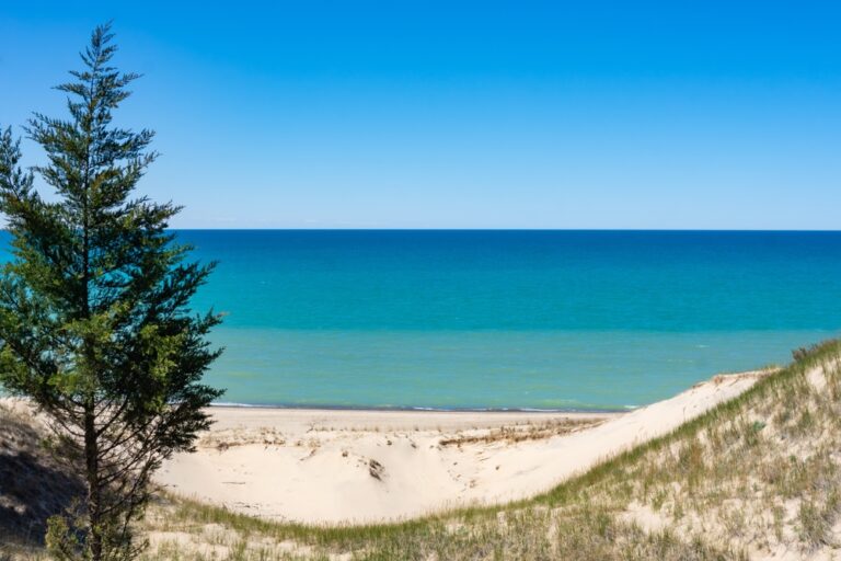 26 Things To Do In The Midwest: The Ultimate Bucket List - Midwest Explored