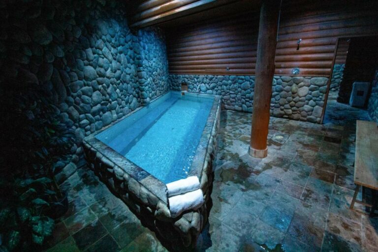 10 Best Hot Springs in Montana for Your Bucket List - Midwest Explored