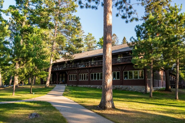 15 Best Places to Go Camping in the Midwest - Midwest Explored