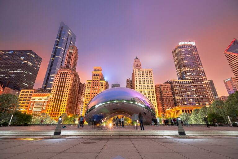 10 Best Attractions in Illinois for Your Bucket List - Midwest Explored